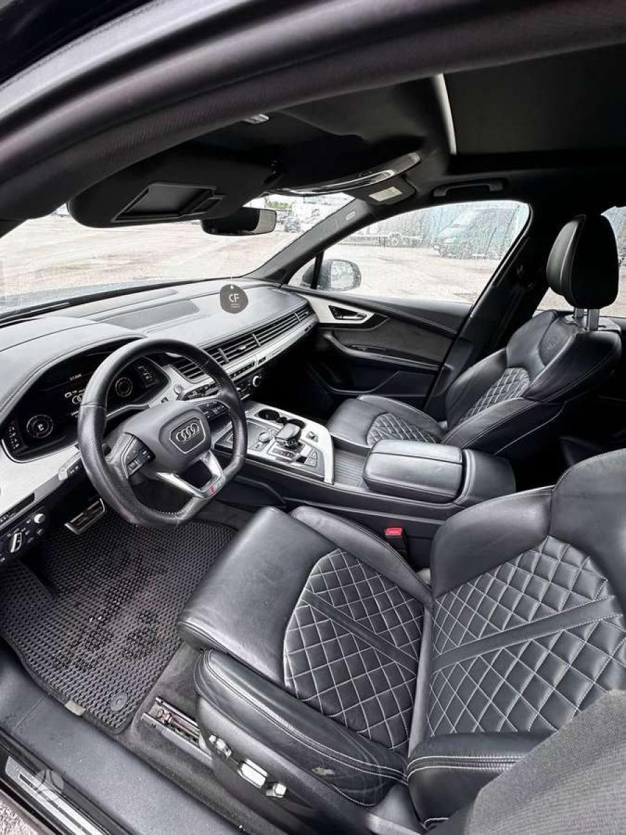 Melns Audi Q7 2016 Panevēža, ar dzinēja tilpumu 2.97 L un nobraukumu 294 tūkst. km par 25000 €, foto 10 vietnē AUTOMOTO.COM.LV