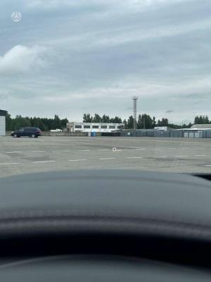 Melns Audi Q7 2016 Panevēža, ar dzinēja tilpumu 2.97 L un nobraukumu 294 tūkst. km par 25000 €, foto 13 vietnē AUTOMOTO.COM.LV