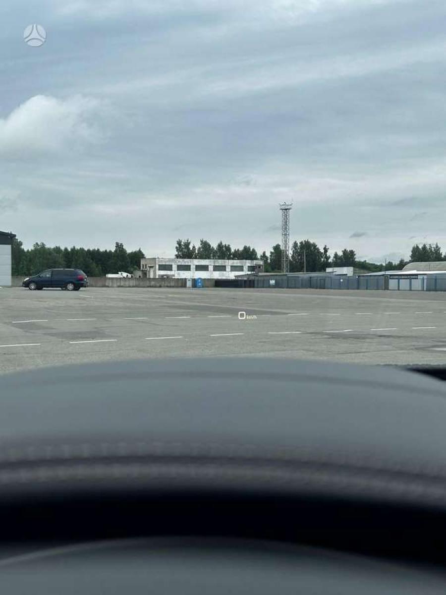 Melns Audi Q7 2016 Panevēža, ar dzinēja tilpumu 2.97 L un nobraukumu 294 tūkst. km par 25000 €, foto 13 vietnē AUTOMOTO.COM.LV
