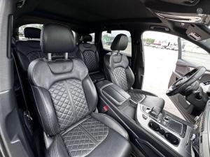 Melns Audi Q7 2016 Panevēža, ar dzinēja tilpumu 2.97 L un nobraukumu 294 tūkst. km par 25000 €, foto 14 vietnē AUTOMOTO.COM.LV