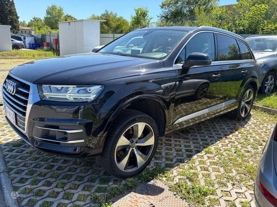 Melns Audi Q7 2016 Panevēža, ar dzinēja tilpumu 2.97 L un nobraukumu 230 tūkst. km par 13700 €, foto 1 vietnē AUTOMOTO.COM.LV
