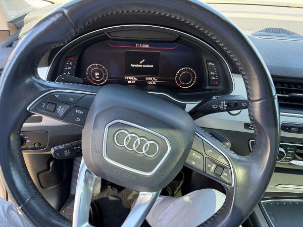 Black Audi Q7 2016 in Panevezys, with an engine capacity of 2.97 L and mileage of 230 thousand km for 13700 €, photo 10 on AUTOMOTO.COM.LV