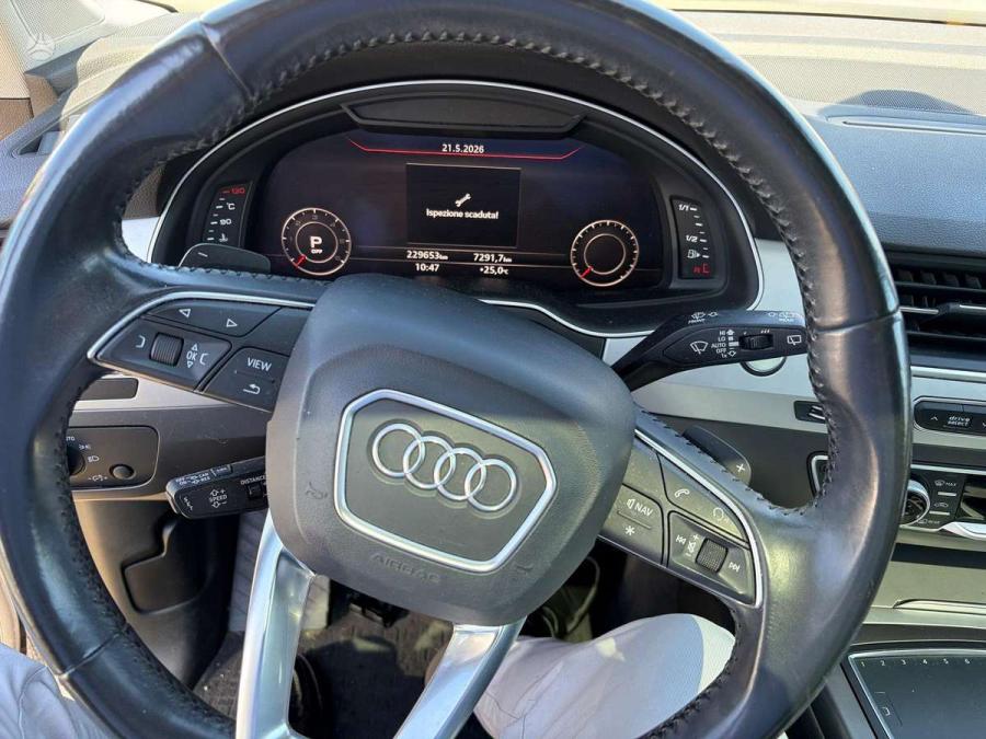 Melns Audi Q7 2016 Panevēža, ar dzinēja tilpumu 2.97 L un nobraukumu 230 tūkst. km par 13700 €, foto 11 vietnē AUTOMOTO.COM.LV