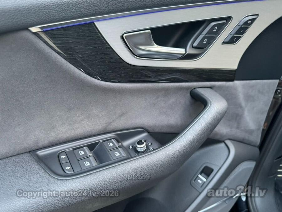 Черный Ауди Ку 7 2016 в Таллин, объемом двигателя 3.00 л и пробегом 230 тыс. км за 24999 €, фото 20 на AUTOMOTO.COM.LV