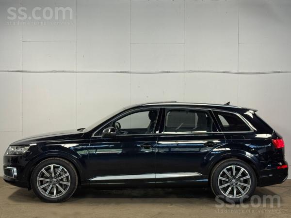 Black Audi Q7 2016 in Jurmala, with an engine capacity of 3.00 L and mileage of 279 thousand km for 24750 €, photo 5 on AUTOMOTO.COM.LV