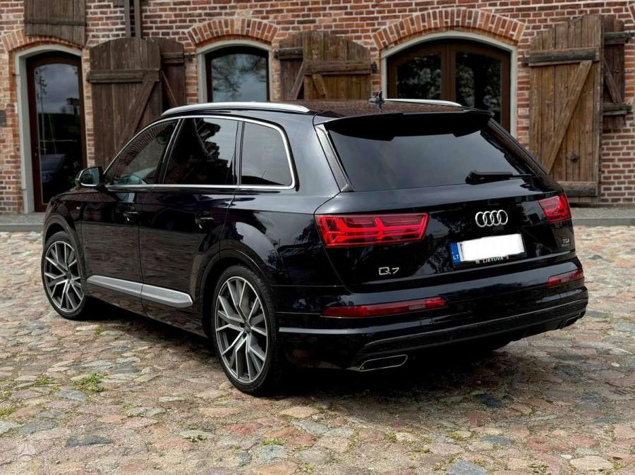 Melns Audi Q7 2016 Klaipėda, ar dzinēja tilpumu 2.97 L un nobraukumu 342 tūkst. km par 18400 €, foto 13 vietnē AUTOMOTO.COM.LV