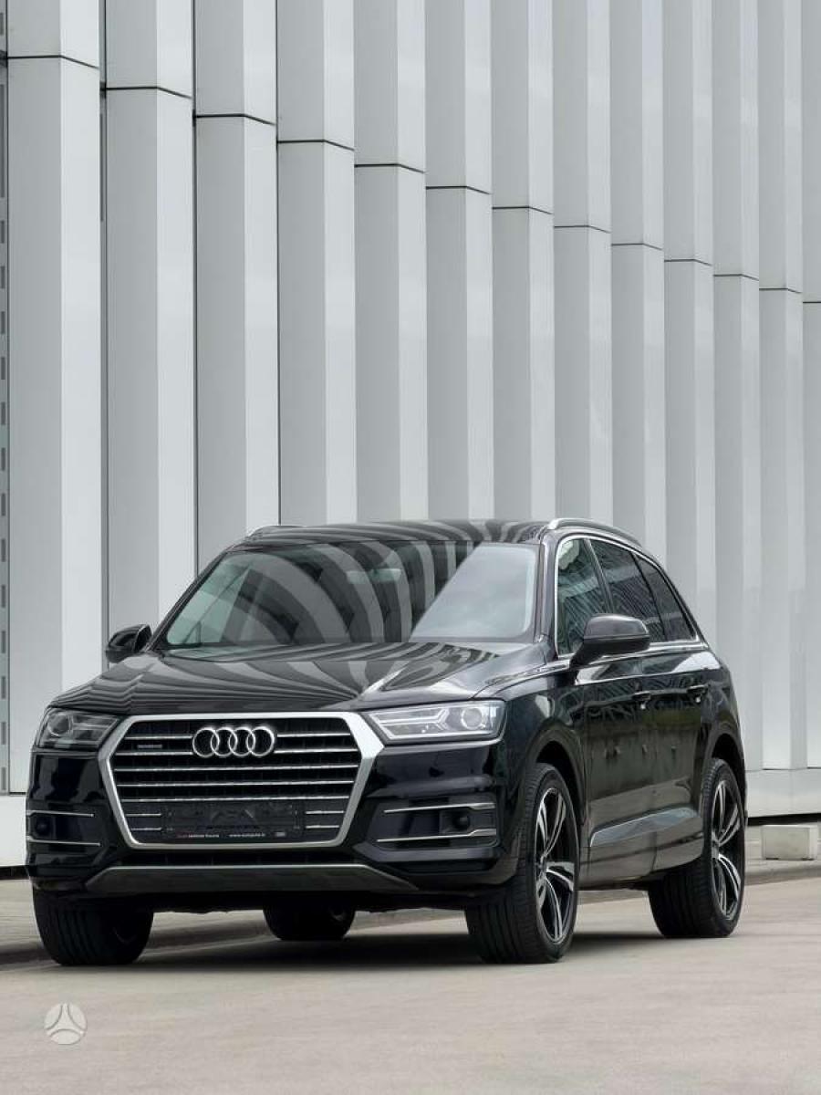 Black Audi Q7 2016 in Vilnius, with an engine capacity of 3.00 L and mileage of 325 thousand km for 18500 €, photo 4 on AUTOMOTO.COM.LV