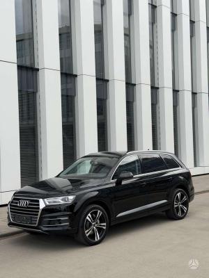 Black Audi Q7 2016 in Vilnius, with an engine capacity of 3.00 L and mileage of 325 thousand km for 18500 €, photo 12 on AUTOMOTO.COM.LV