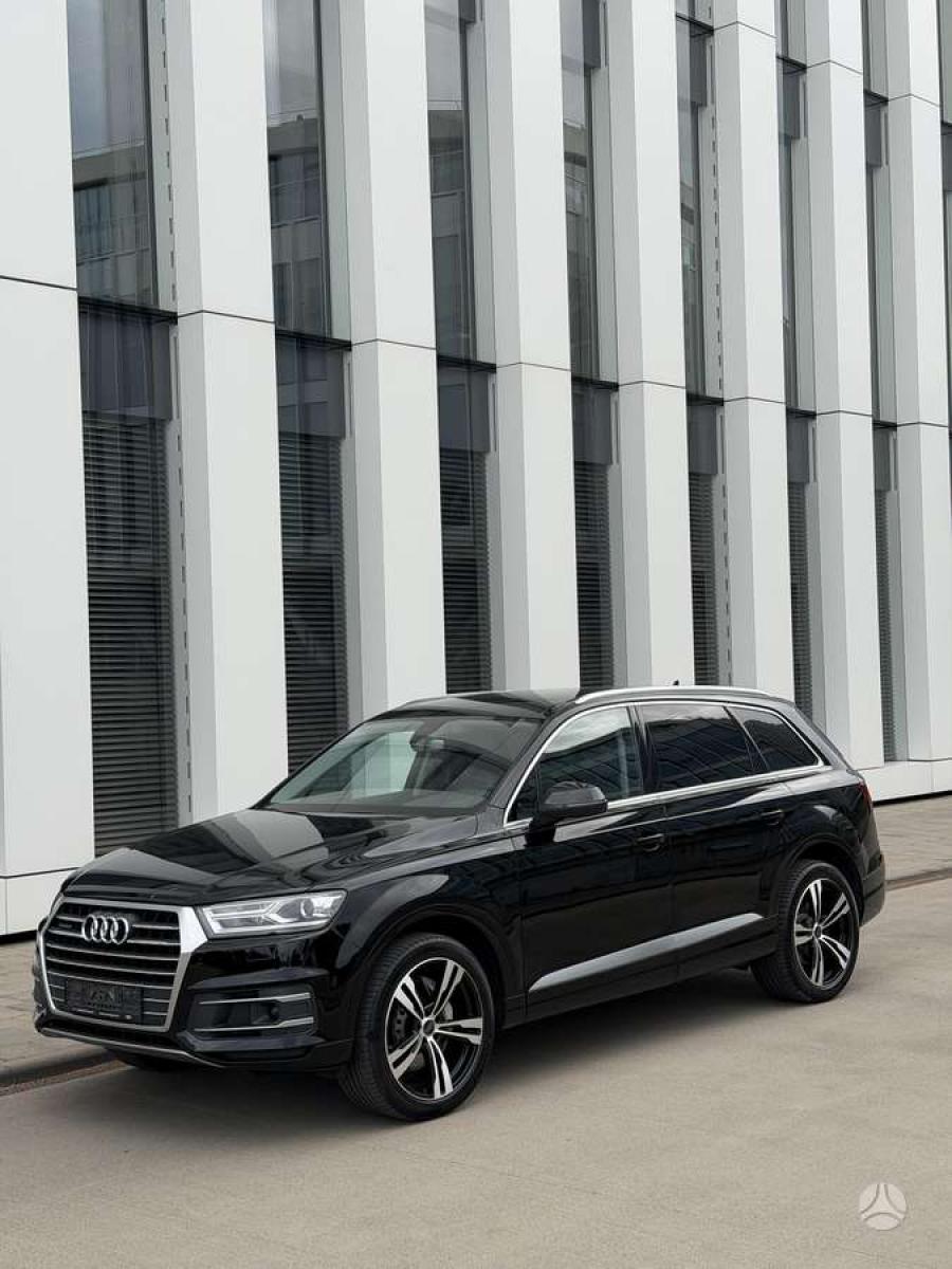 Black Audi Q7 2016 in Vilnius, with an engine capacity of 3.00 L and mileage of 325 thousand km for 18500 €, photo 12 on AUTOMOTO.COM.LV
