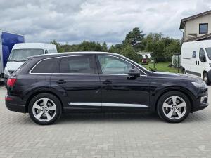 Black Audi Q7 2016 in Taurage, with an engine capacity of 3.00 L and mileage of 270 thousand km for 22220 €, photo 8 on AUTOMOTO.COM.LV