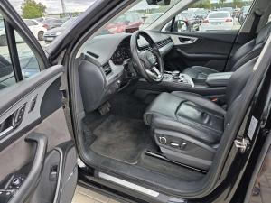 Black Audi Q7 2016 in Taurage, with an engine capacity of 3.00 L and mileage of 270 thousand km for 22220 €, photo 23 on AUTOMOTO.COM.LV