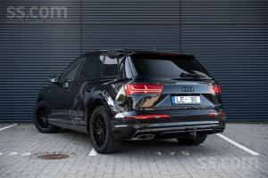 Melns Audi Q7 2016 Rīga, ar dzinēja tilpumu 3.00 L un nobraukumu 290 tūkst. km par 22490 €, foto 5 vietnē AUTOMOTO.COM.LV