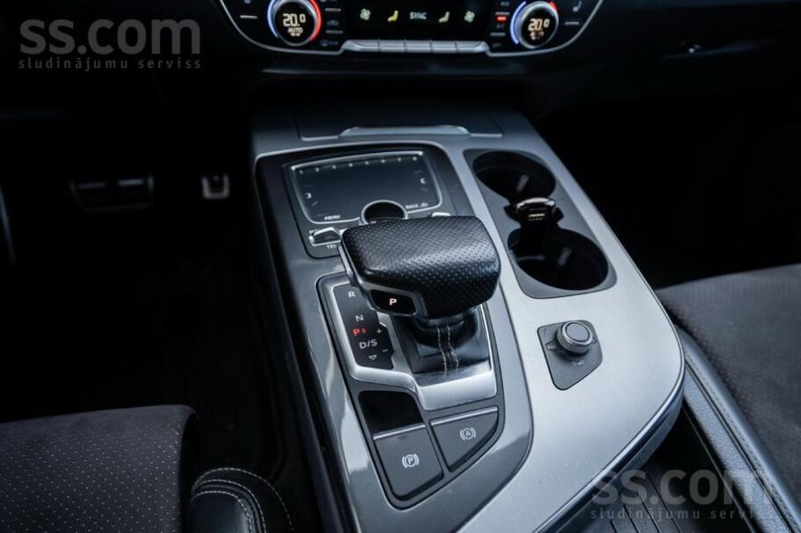 Melns Audi Q7 2016 Rīga, ar dzinēja tilpumu 3.00 L un nobraukumu 290 tūkst. km par 22490 €, foto 32 vietnē AUTOMOTO.COM.LV