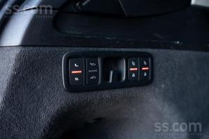 Melns Audi Q7 2016 Rīga, ar dzinēja tilpumu 3.00 L un nobraukumu 290 tūkst. km par 22490 €, foto 36 vietnē AUTOMOTO.COM.LV
