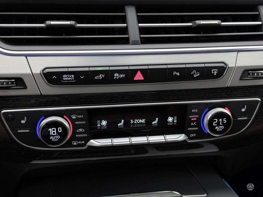 Melns Audi Q7 2016 Viļņa, ar dzinēja tilpumu 3.00 L un nobraukumu 302 tūkst. km par 18990 €, foto 27 vietnē AUTOMOTO.COM.LV