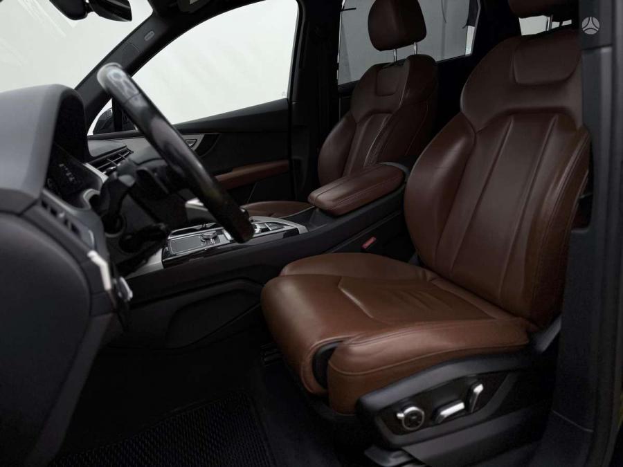 Melns Audi Q7 2016 Viļņa, ar dzinēja tilpumu 3.00 L un nobraukumu 302 tūkst. km par 18950 €, foto 11 vietnē AUTOMOTO.COM.LV