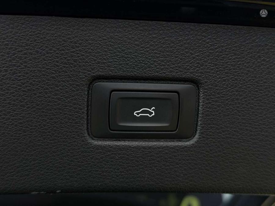 Melns Audi Q7 2016 Viļņa, ar dzinēja tilpumu 3.00 L un nobraukumu 302 tūkst. km par 18950 €, foto 14 vietnē AUTOMOTO.COM.LV
