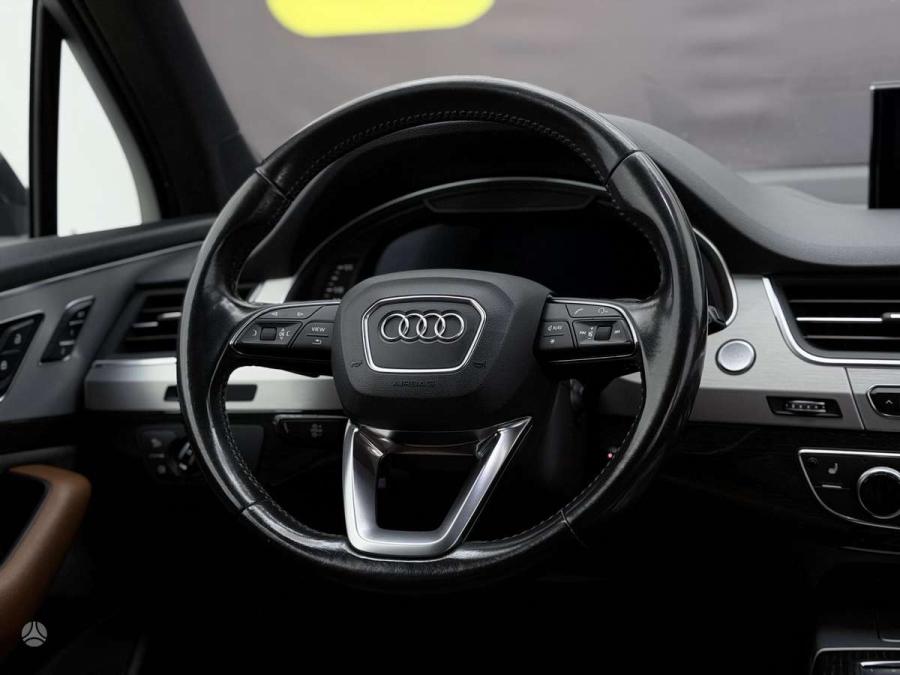 Melns Audi Q7 2016 Viļņa, ar dzinēja tilpumu 3.00 L un nobraukumu 302 tūkst. km par 18950 €, foto 20 vietnē AUTOMOTO.COM.LV