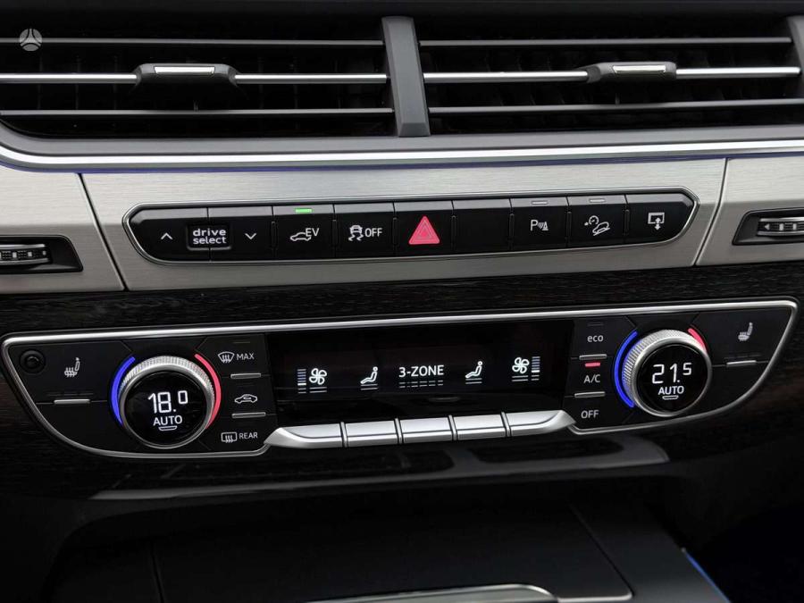 Melns Audi Q7 2016 Viļņa, ar dzinēja tilpumu 3.00 L un nobraukumu 302 tūkst. km par 18950 €, foto 27 vietnē AUTOMOTO.COM.LV