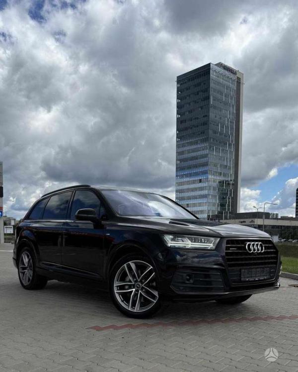 Melns Audi Q7 2016 Viļņa, ar dzinēja tilpumu 2.97 L un nobraukumu 253 tūkst. km par 24000 €, foto 4 vietnē AUTOMOTO.COM.LV