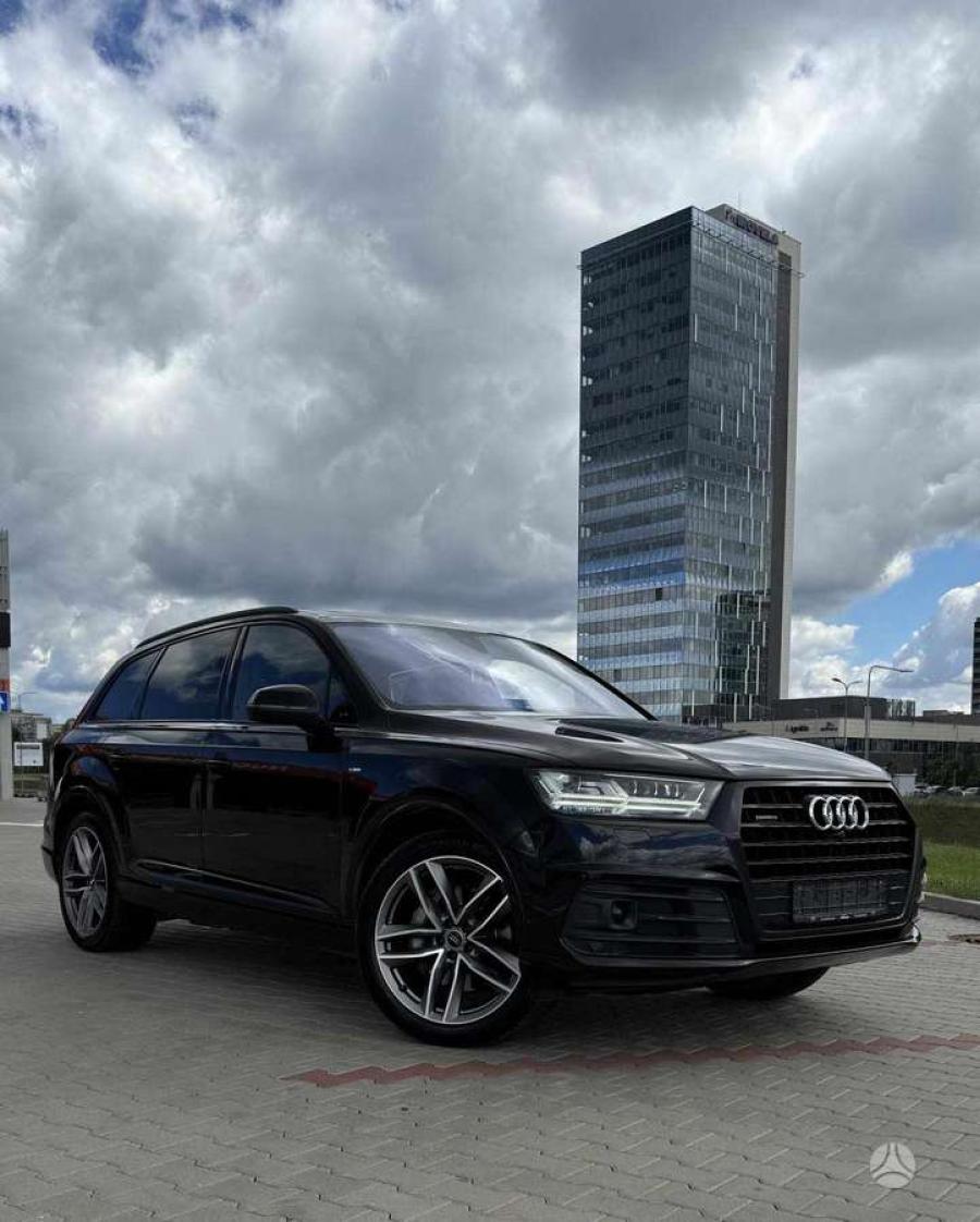 Melns Audi Q7 2016 Viļņa, ar dzinēja tilpumu 2.97 L un nobraukumu 253 tūkst. km par 24000 €, foto 4 vietnē AUTOMOTO.COM.LV