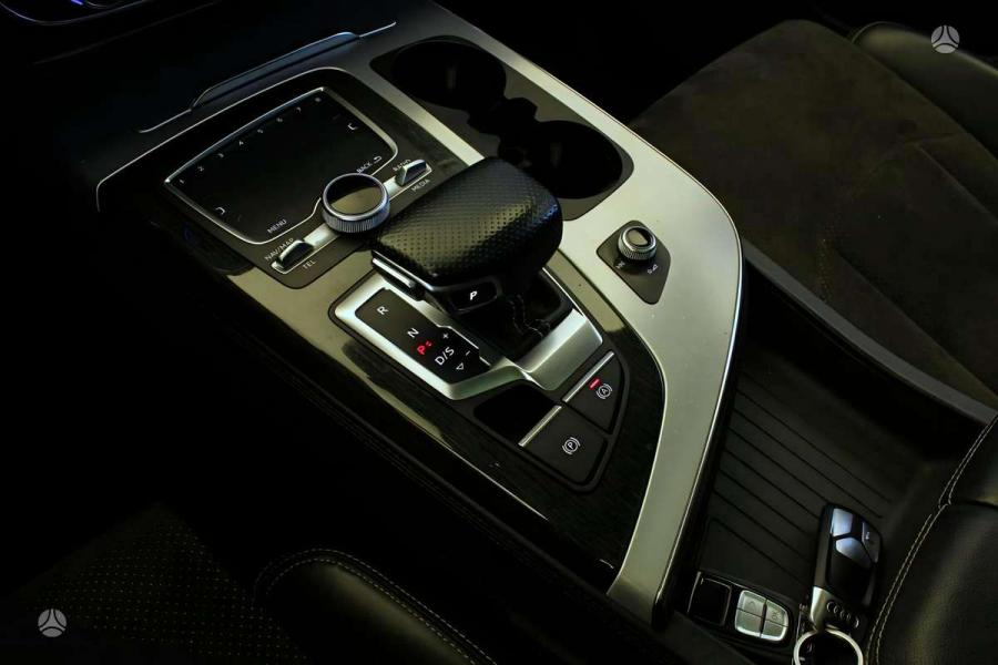 Melns Audi Q7 2016 Viļņa, ar dzinēja tilpumu 2.97 L un nobraukumu 253 tūkst. km par 24000 €, foto 8 vietnē AUTOMOTO.COM.LV