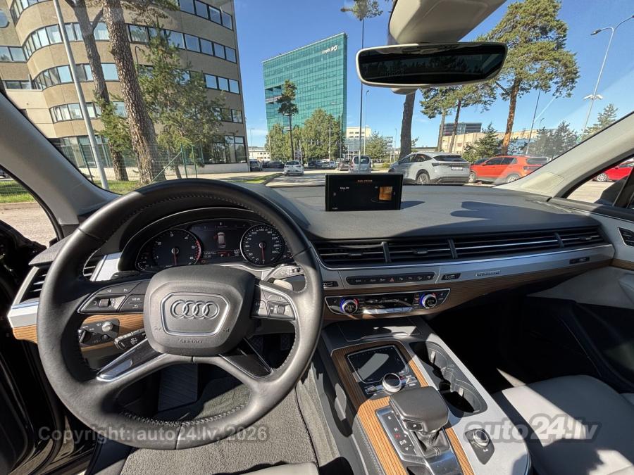 Melns Audi Q7 2016 Tallina, ar dzinēja tilpumu 3.00 L un nobraukumu 166 tūkst. km par 29900 €, foto 8 vietnē AUTOMOTO.COM.LV