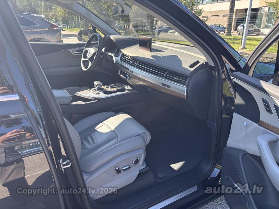 Melns Audi Q7 2016 Tallina, ar dzinēja tilpumu 3.00 L un nobraukumu 166 tūkst. km par 29900 €, foto 12 vietnē AUTOMOTO.COM.LV