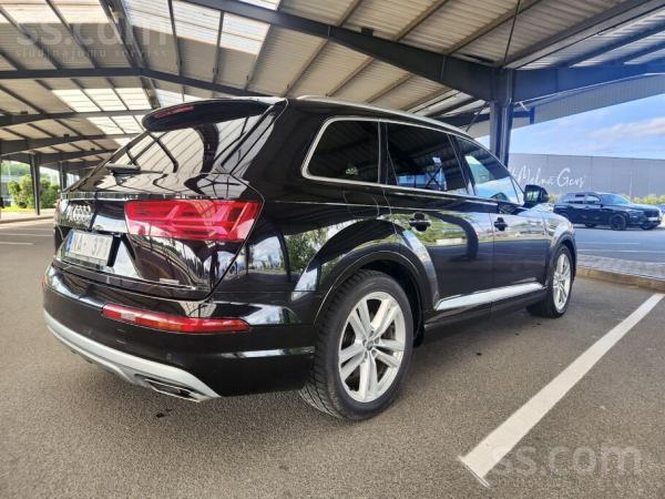 Melns Audi Q7 2016 Rīga, ar dzinēja tilpumu 3.00 L un nobraukumu 192 tūkst. km par 16900 €, foto 4 vietnē AUTOMOTO.COM.LV
