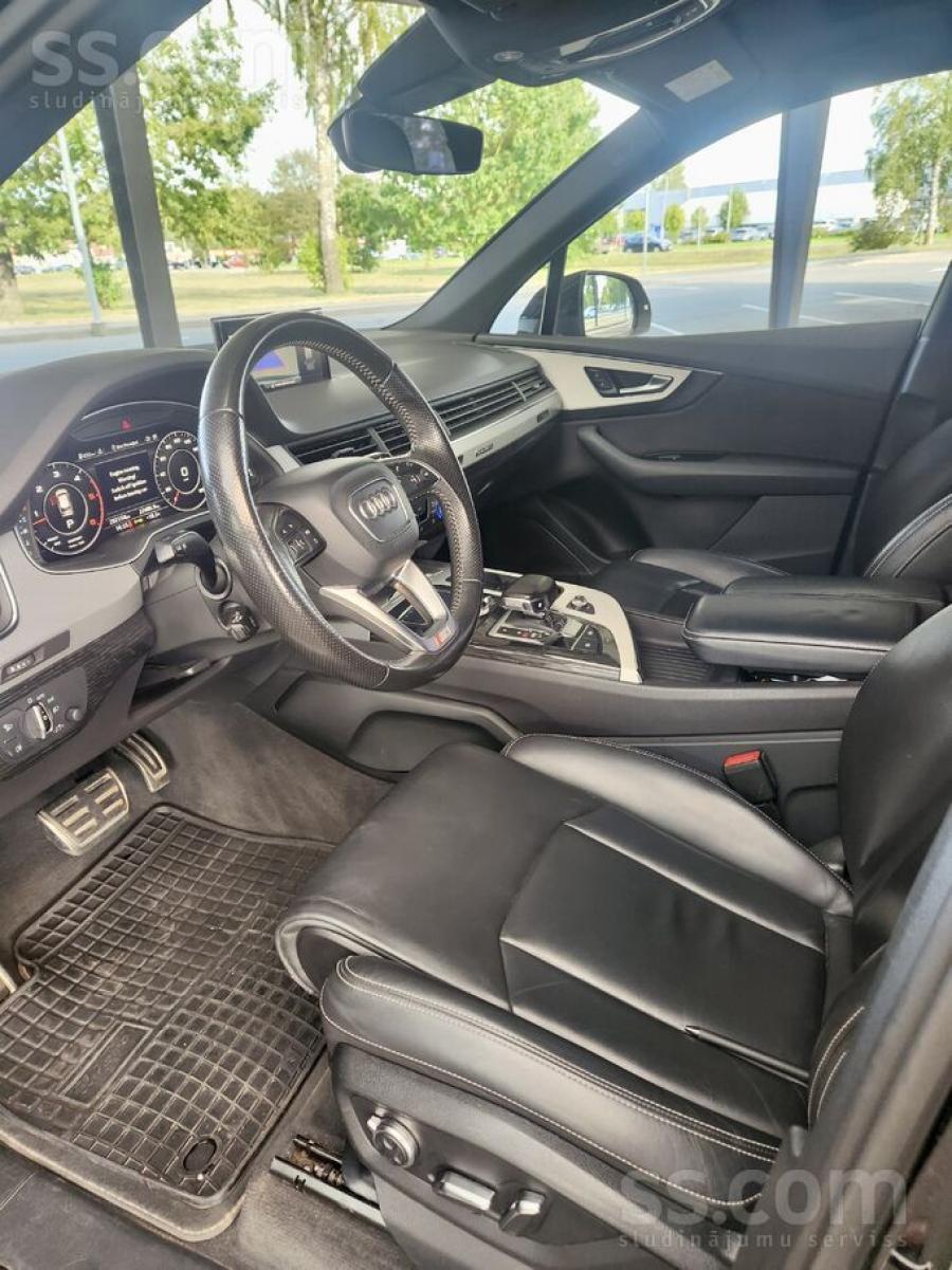 Black Audi Q7 2016 in Riga, with an engine capacity of 3.00 L and mileage of 192 thousand km for 16900 €, photo 6 on AUTOMOTO.COM.LV