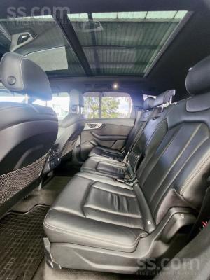 Black Audi Q7 2016 in Riga, with an engine capacity of 3.00 L and mileage of 192 thousand km for 16900 €, photo 9 on AUTOMOTO.COM.LV