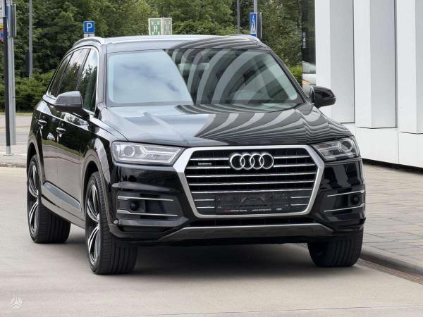 Black Audi Q7 2016 in Vilnius, with an engine capacity of 3.00 L and mileage of 326 thousand km for 16999 €, photo 3 on AUTOMOTO.COM.LV