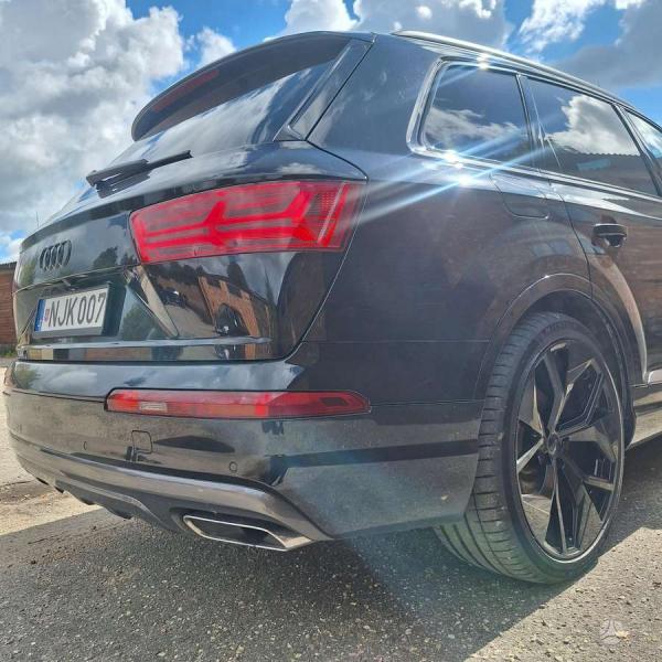 Audi Q7 2016 Molėtai vietnē Melns Audi Q7 2016 Molėtai, ar dzinēja tilpumu 2.97 L un nobraukumu 277 tūkst. km par 26000 €, foto 5 vietnē AUTOMOTO.COM.LV