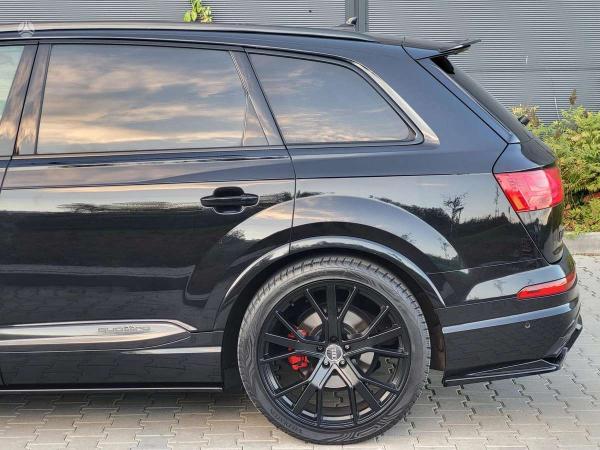 Audi Q7 2016 Viļņa vietnē Melns Audi Q7 2016 Viļņa, ar dzinēja tilpumu 2.97 L un nobraukumu 332 tūkst. km par 21490 €, foto 7 vietnē AUTOMOTO.COM.LV
