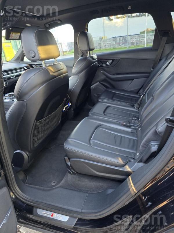 Melns Audi Q7 2016 Liepāja, ar dzinēja tilpumu 3.00 L un nobraukumu 450 tūkst. km par 15700 €, foto 9 vietnē AUTOMOTO.COM.LV
