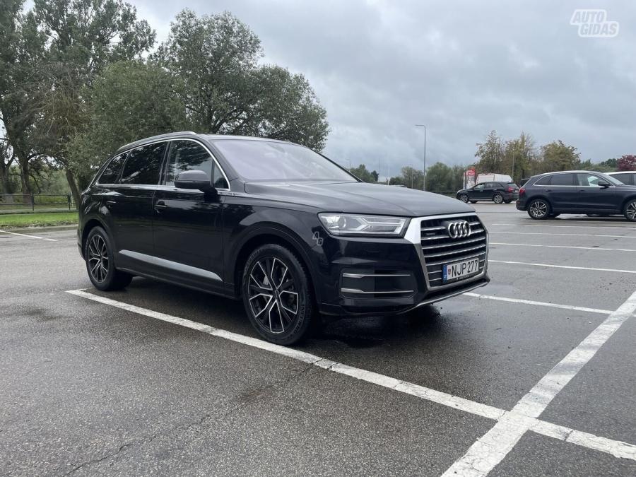 Black Audi Q7 2016 in Joniskis, with an engine capacity of 3.00 L and mileage of 416 thousand km for 16000 €, photo 3 on AUTOMOTO.COM.LV