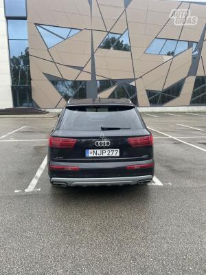 Black Audi Q7 2016 in Joniskis, with an engine capacity of 3.00 L and mileage of 416 thousand km for 16000 €, photo 5 on AUTOMOTO.COM.LV