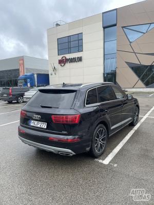 Black Audi Q7 2016 in Joniskis, with an engine capacity of 3.00 L and mileage of 416 thousand km for 16000 €, photo 7 on AUTOMOTO.COM.LV
