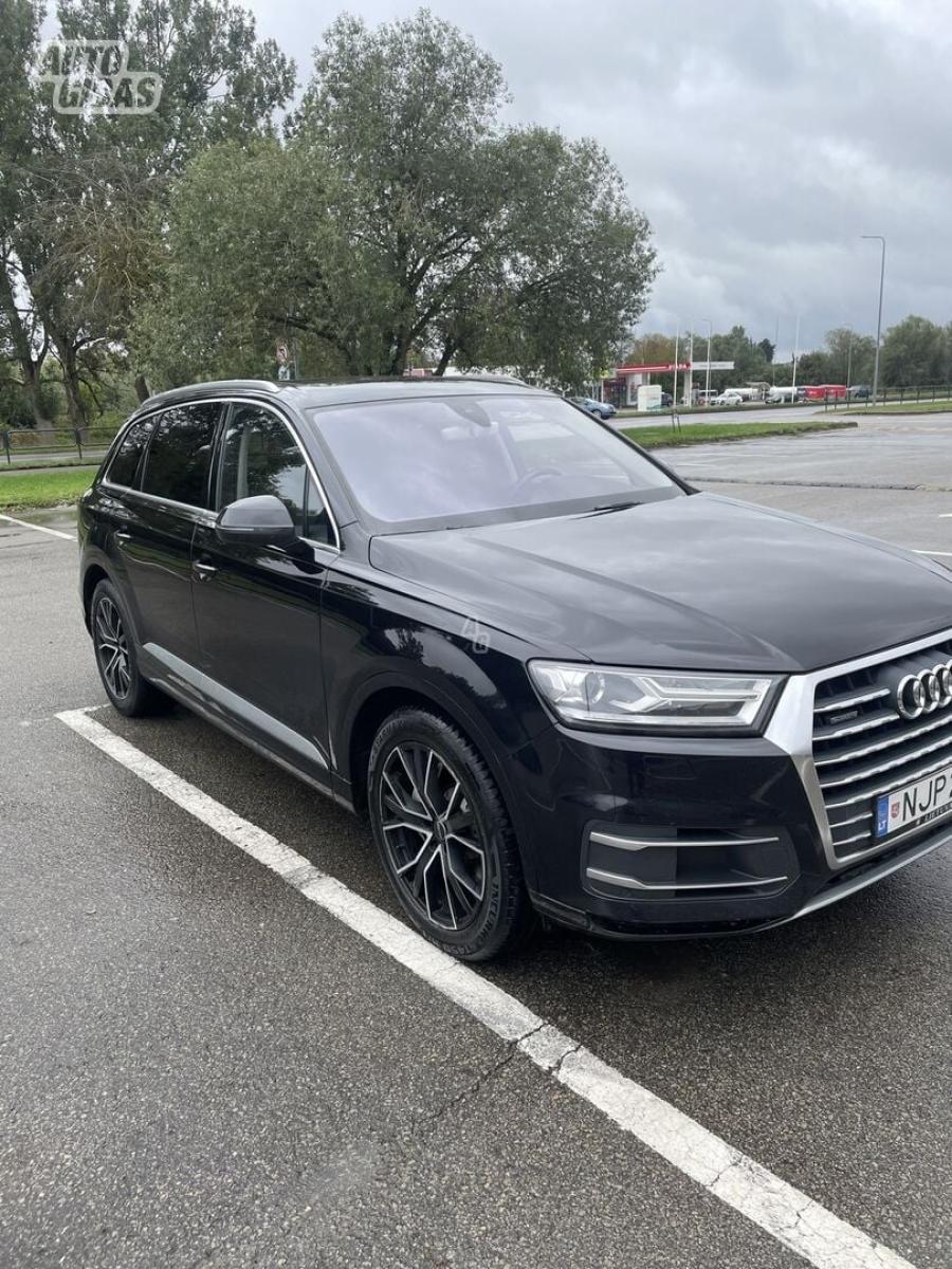 Black Audi Q7 2016 in Joniskis, with an engine capacity of 3.00 L and mileage of 416 thousand km for 16000 €, photo 9 on AUTOMOTO.COM.LV