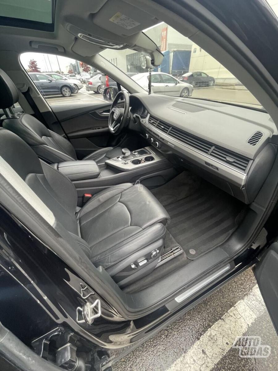 Black Audi Q7 2016 in Joniskis, with an engine capacity of 3.00 L and mileage of 416 thousand km for 16000 €, photo 14 on AUTOMOTO.COM.LV