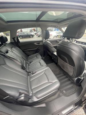 Black Audi Q7 2016 in Joniskis, with an engine capacity of 3.00 L and mileage of 416 thousand km for 16000 €, photo 16 on AUTOMOTO.COM.LV