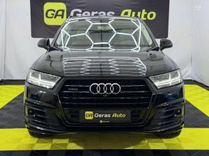 Black Audi Q7 2017 in Vilnius, with an engine capacity of 3.00 L and mileage of 234 thousand km for 23150 €, photo 2 on AUTOMOTO.COM.LV