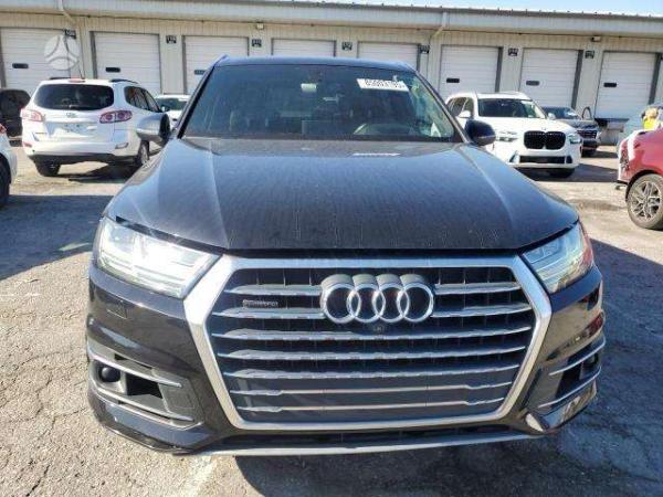 Black Audi Q7 2017 in Vilnius, with an engine capacity of 3.00 L and mileage of 201 thousand km for 17300 €, photo 1 on AUTOMOTO.COM.LV