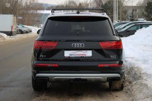 Black Audi Q7 2017 in Vilnius, with an engine capacity of 3.00 L and mileage of 183 thousand km for 19600 €, photo 6 on AUTOMOTO.COM.LV