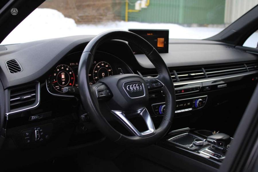 Black Audi Q7 2017 in Vilnius, with an engine capacity of 3.00 L and mileage of 183 thousand km for 19600 €, photo 20 on AUTOMOTO.COM.LV