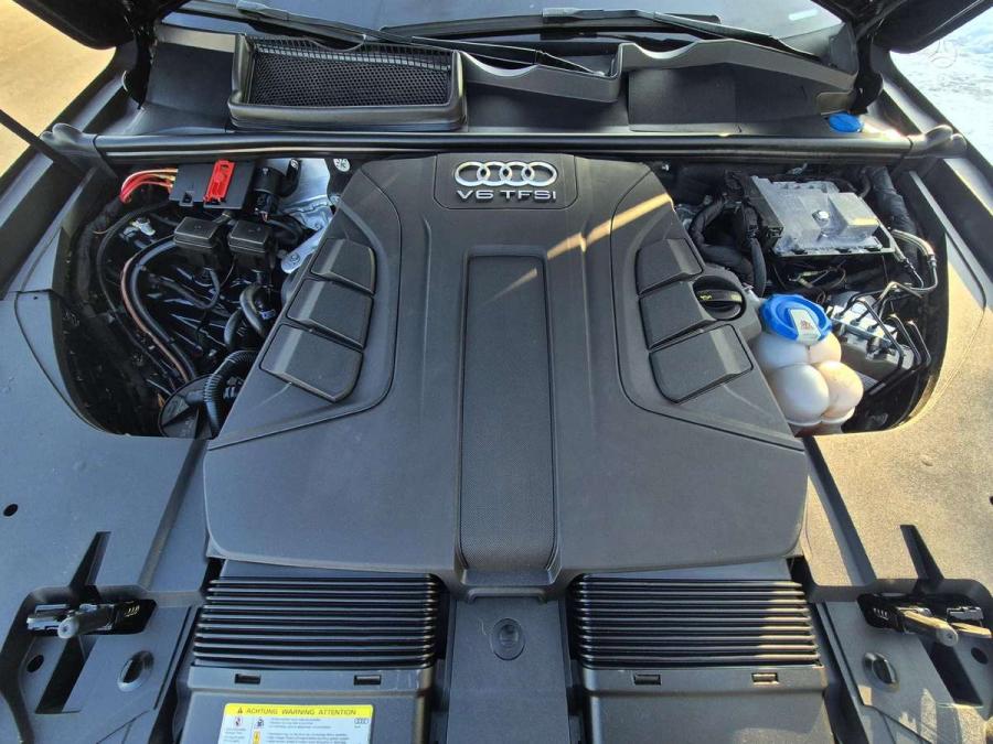Black Audi Q7 2017 in Vilnius, with an engine capacity of 3.00 L and mileage of 230 thousand km for 19700 €, photo 40 on AUTOMOTO.COM.LV