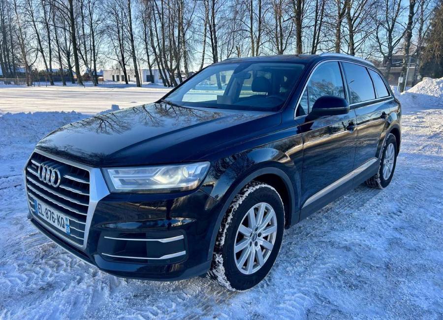 Black Audi Q7 2017 in Taurage, with an engine capacity of 2.97 L and mileage of 217 thousand km for 16200 €, photo 1 on AUTOMOTO.COM.LV