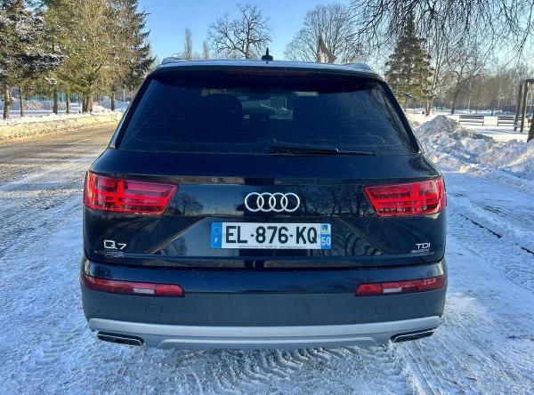 Black Audi Q7 2017 in Taurage, with an engine capacity of 2.97 L and mileage of 217 thousand km for 16200 €, photo 3 on AUTOMOTO.COM.LV