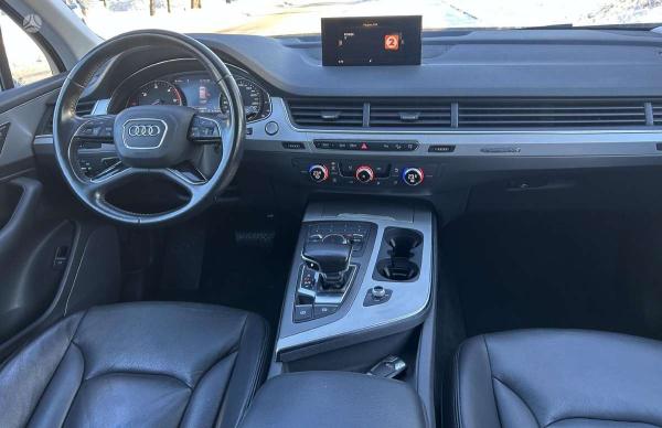 Black Audi Q7 2017 in Taurage, with an engine capacity of 2.97 L and mileage of 217 thousand km for 16200 €, photo 9 on AUTOMOTO.COM.LV