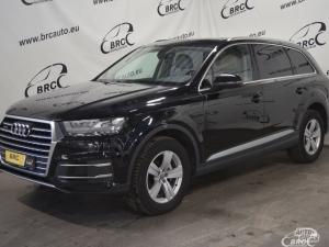 Black Audi Q7 2017 in Riga, with an engine capacity of 3.00 L and mileage of 296 thousand km for 19900 €, photo  on AUTOMOTO.COM.LV
